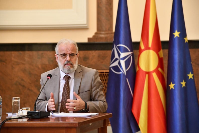 Џафери: За уставни измени е потребно власта и опозицијата да седнат и ...