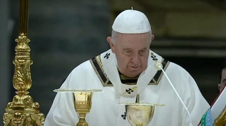 Папата Франциск повика на прекин на војната во Украина 360 степени