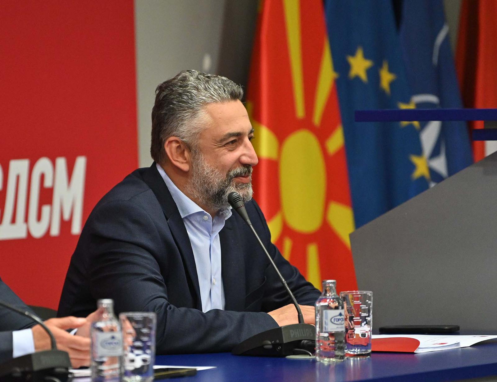 Зечевиќ: Изборите се главната анкета, кандидатот на СДСМ ќе биде ...