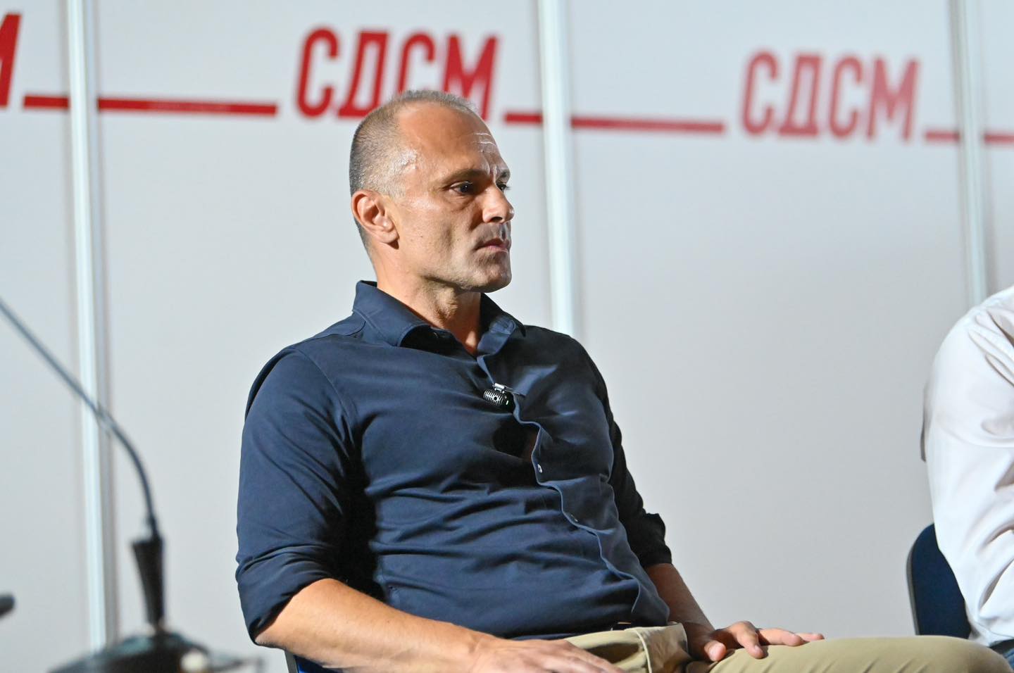 Филипче: Мицкоски заборави да каже која земја ќе ја претставува во ...