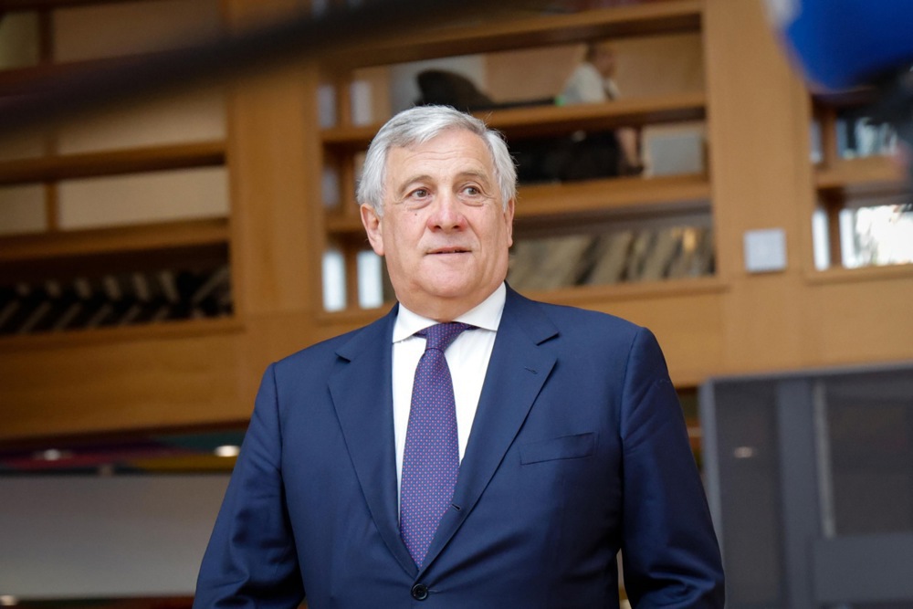 Шефот на италијанската дипломатија Антонио Тајани утре во посета на Скопје 360 степени